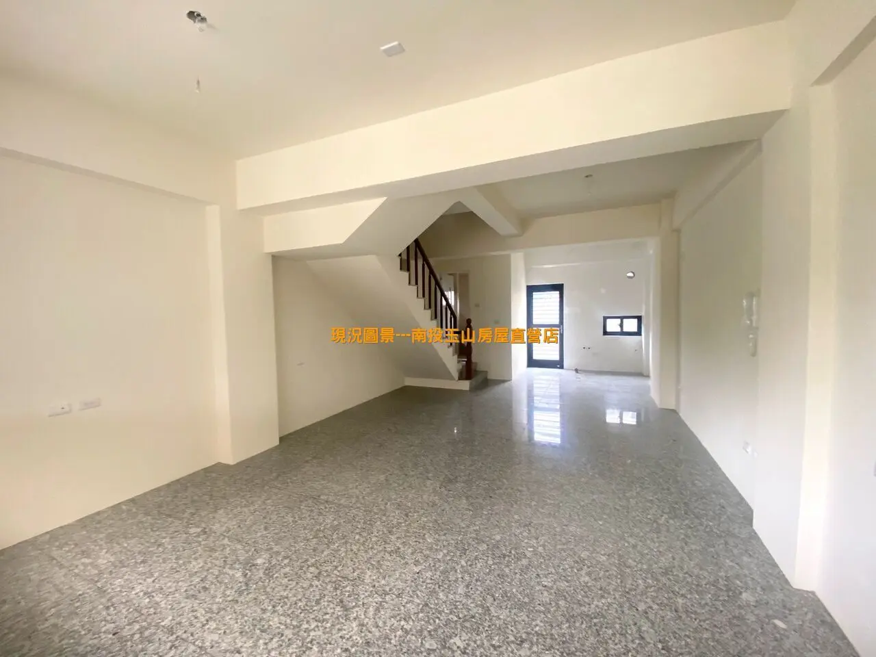 yes319房屋市集-台灣319鄉 一網買進(名間全新附農地別墅 ~ 總價：1398.00萬 ~ 南投縣名間鄉員集路)