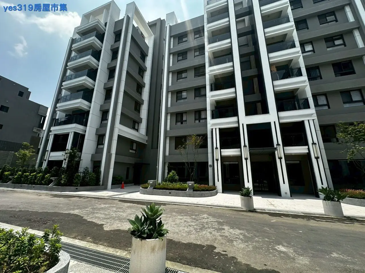 yes319房屋市集-台灣319鄉 一網買進(南投彷佛置身英倫天琴小家庭三房 ~ 18000元 ~ 南投縣南投市文化路)