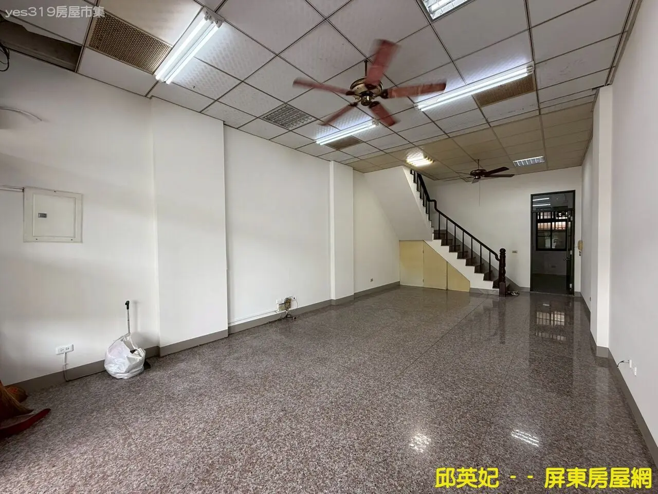 yes319房屋市集-台灣319鄉 一網買進(榮總錢潮黃金店住 ~ 總價：1700.00萬 ~ 屏東縣屏東市建國路)